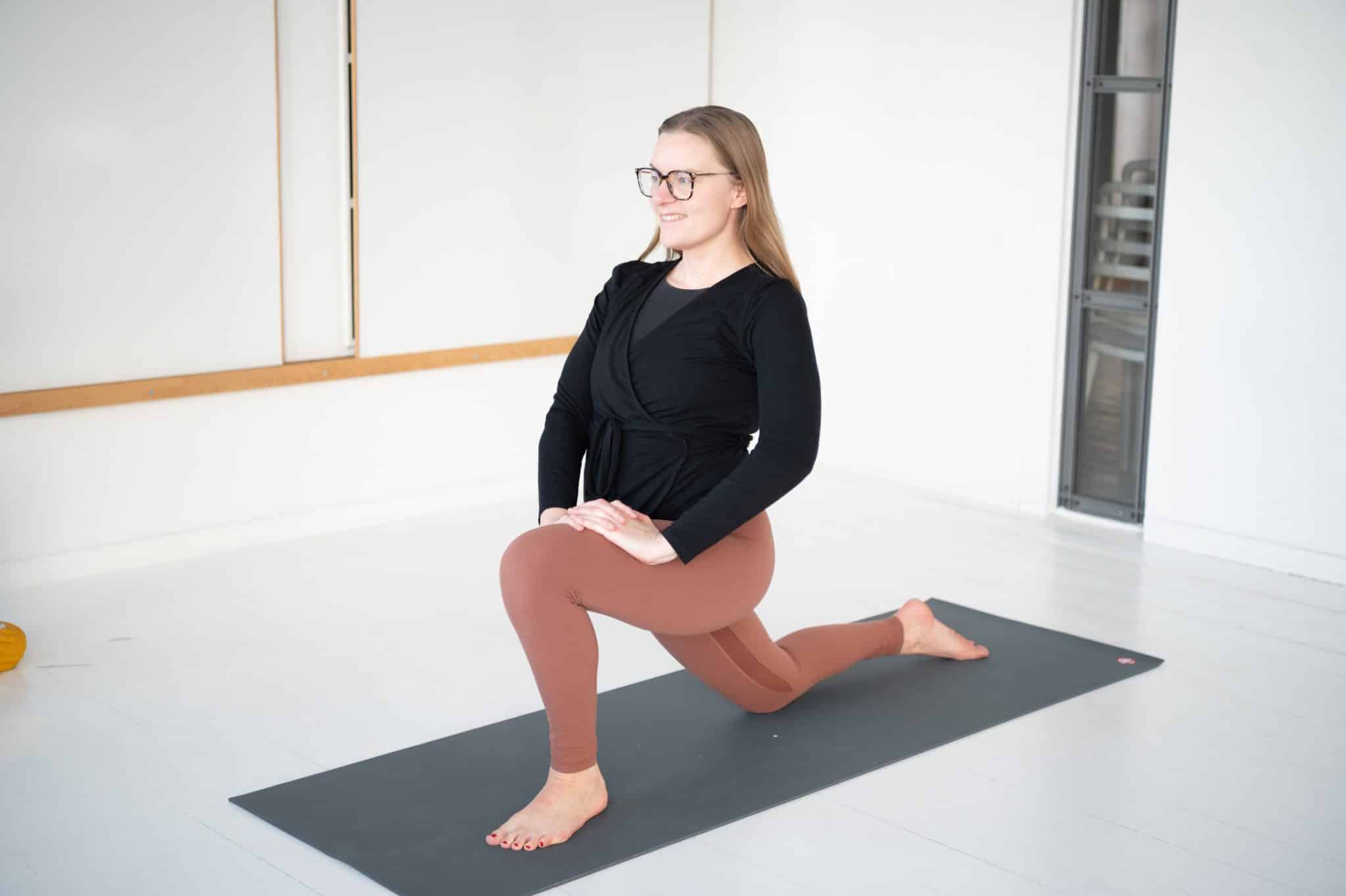 Helkropsflow | Styrk hele kroppen (live) | 30 minutter | Cathrine Yoga